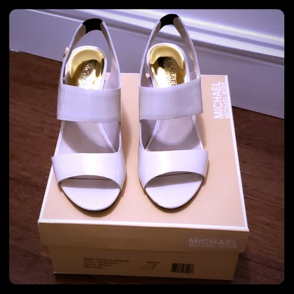 Michael Kors | Shoes | Mk Patent Cream Color Open Toe Shoes | Poshmark